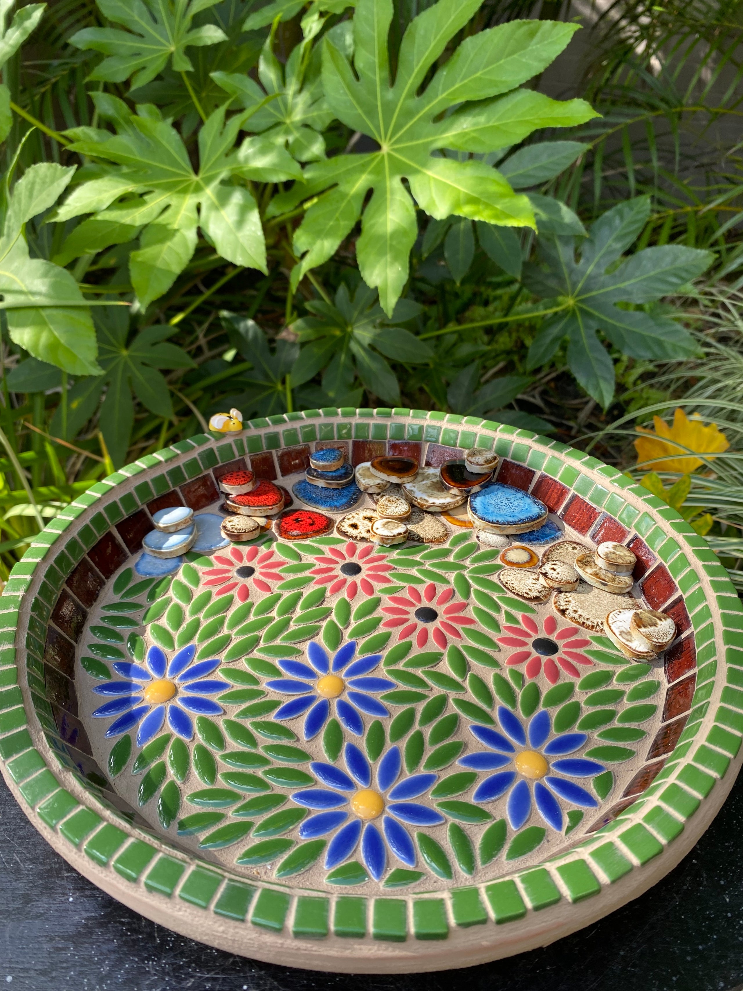Kit - Petals and Rocks Bee Bath | Perth Mosaic
